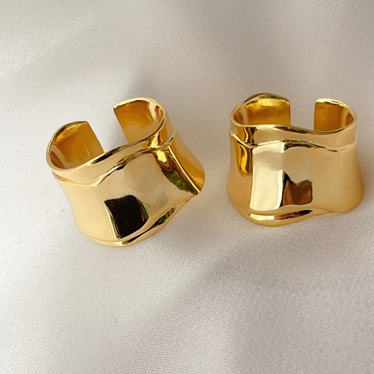 Ring - www.charmself.com