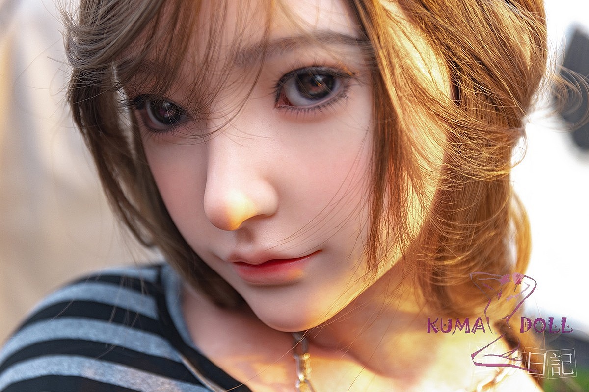 165cm Cカップ 莲（Lian）フルシリコン製ラブドール JK衣装選択可能 蛍火日記