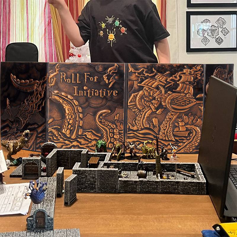 DND Dungeon Master Screen Four-Panel with Pockets, Faux Leather 3D ...