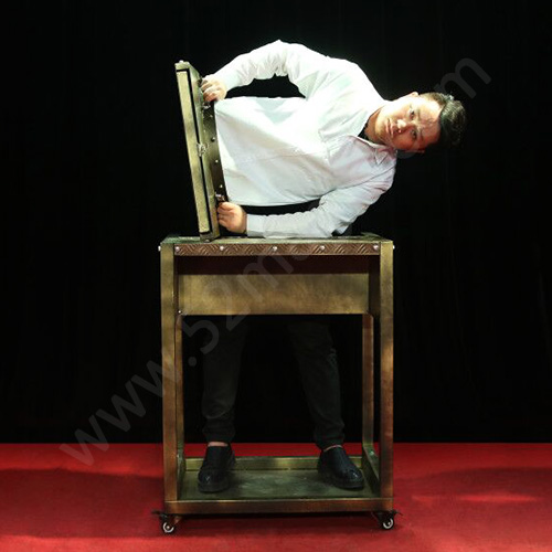 T Cutting Illusion - Magic Trick - China Magic Shop