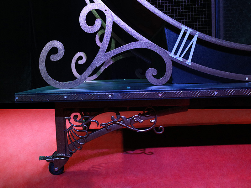 Eclipse Illusion - Magic Trick - China Magic Shop