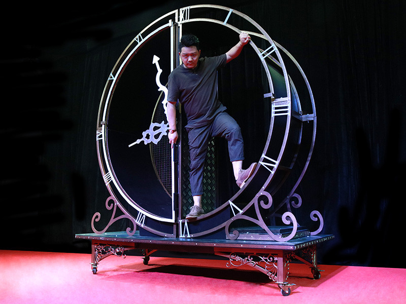 Eclipse Illusion - Magic Trick - China Magic Shop