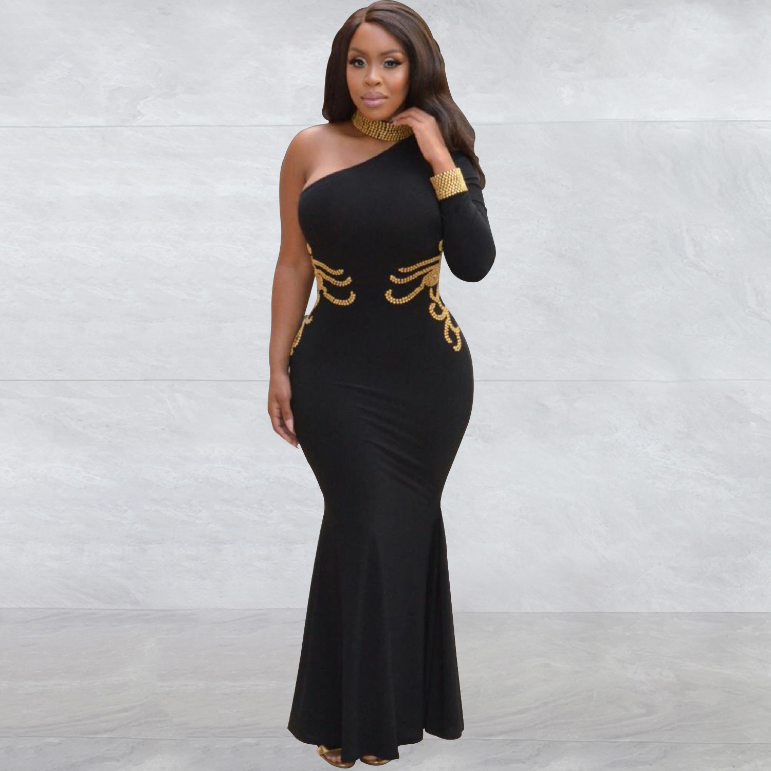 Scalded one shoulder long sleeved dress
